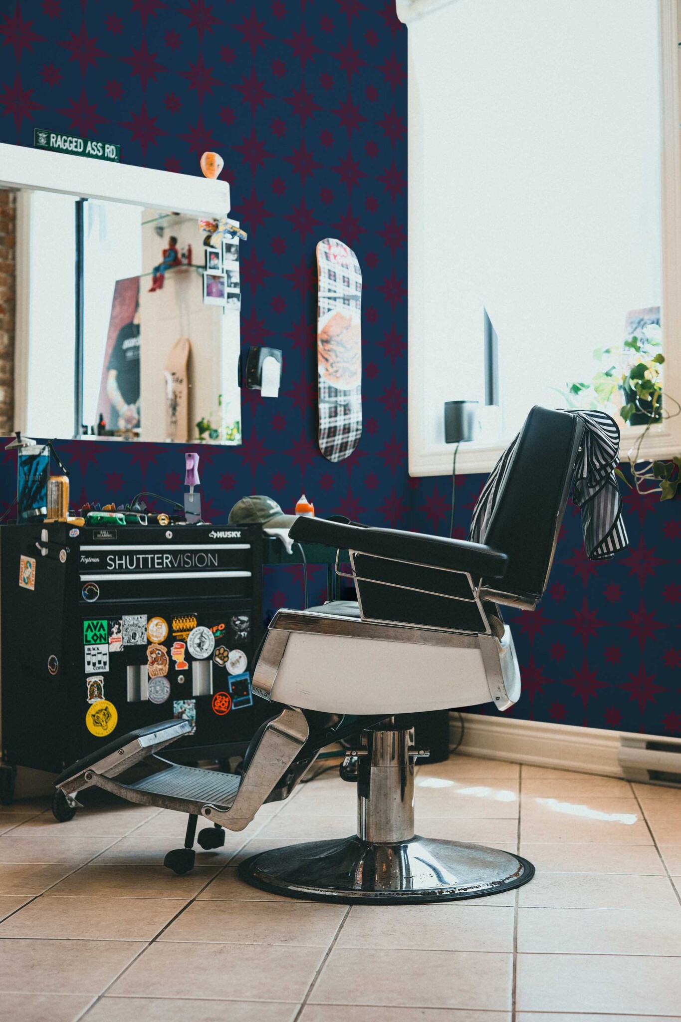 Maroon Star Peel and Stick Wallpaper or Non-Pasted