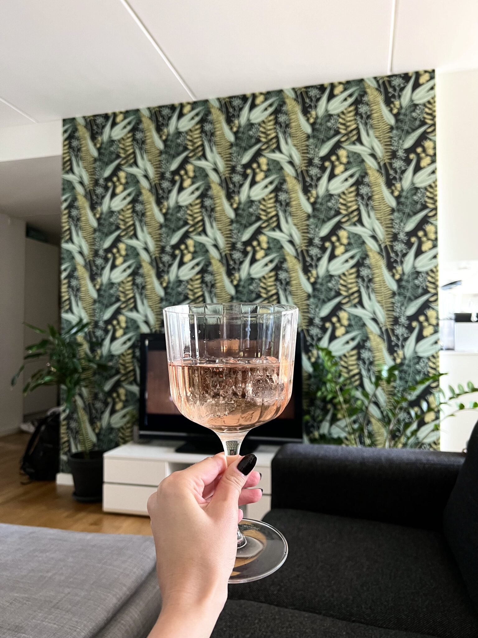 Upgrade Your Rental With a Wallpaper Accent Wall - Fancy Walls