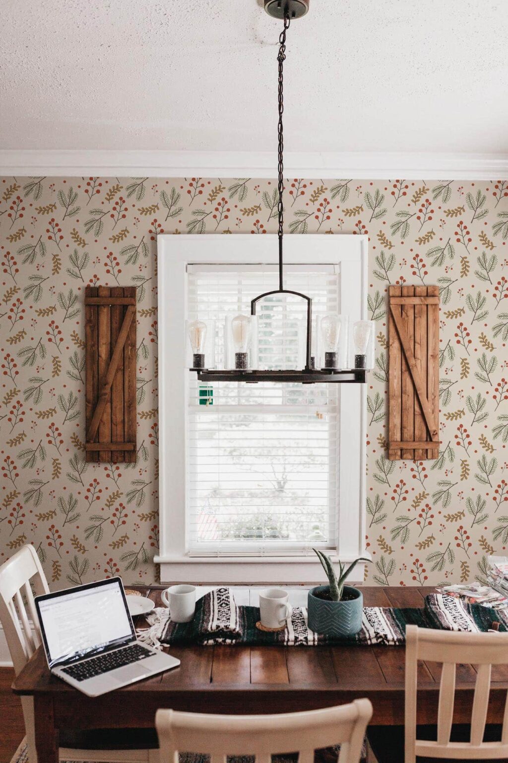 7 Festive Designs For Your Walls This Christmas - Fancy Walls